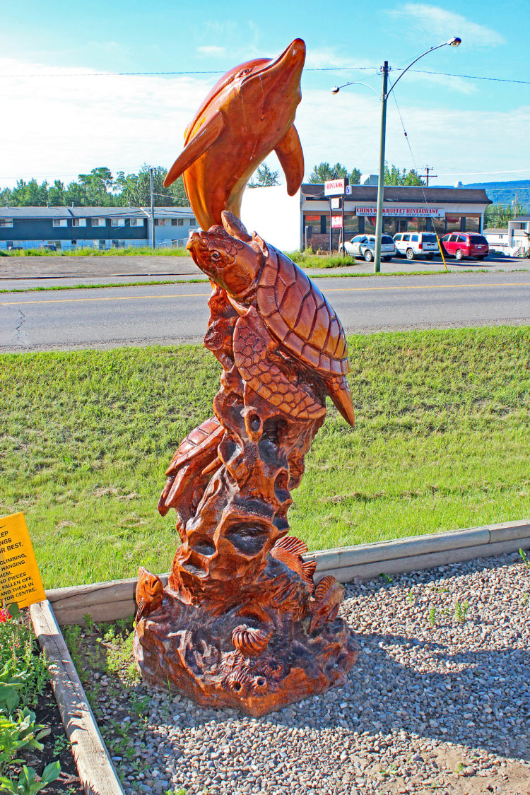 Chetwynd, B.C.: Home Of The Amazing Chainsaw Carvings